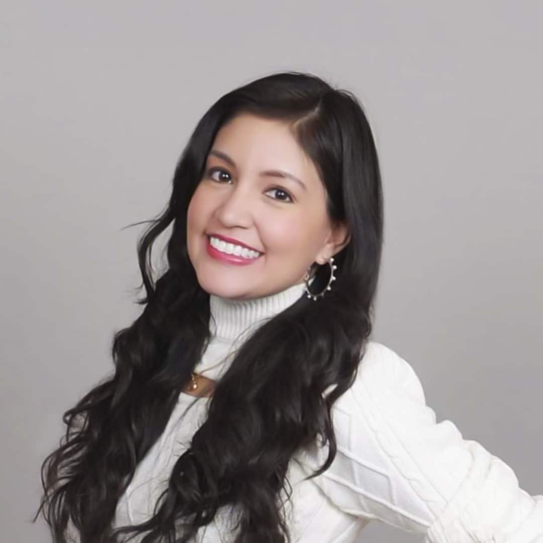 New Member Spotlight: Valeria Lopez - The Alumni Society